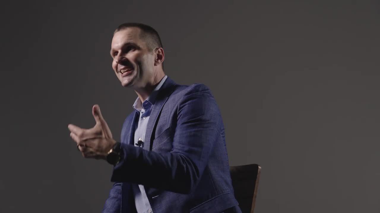 12 Best Practices for Video: Smile!